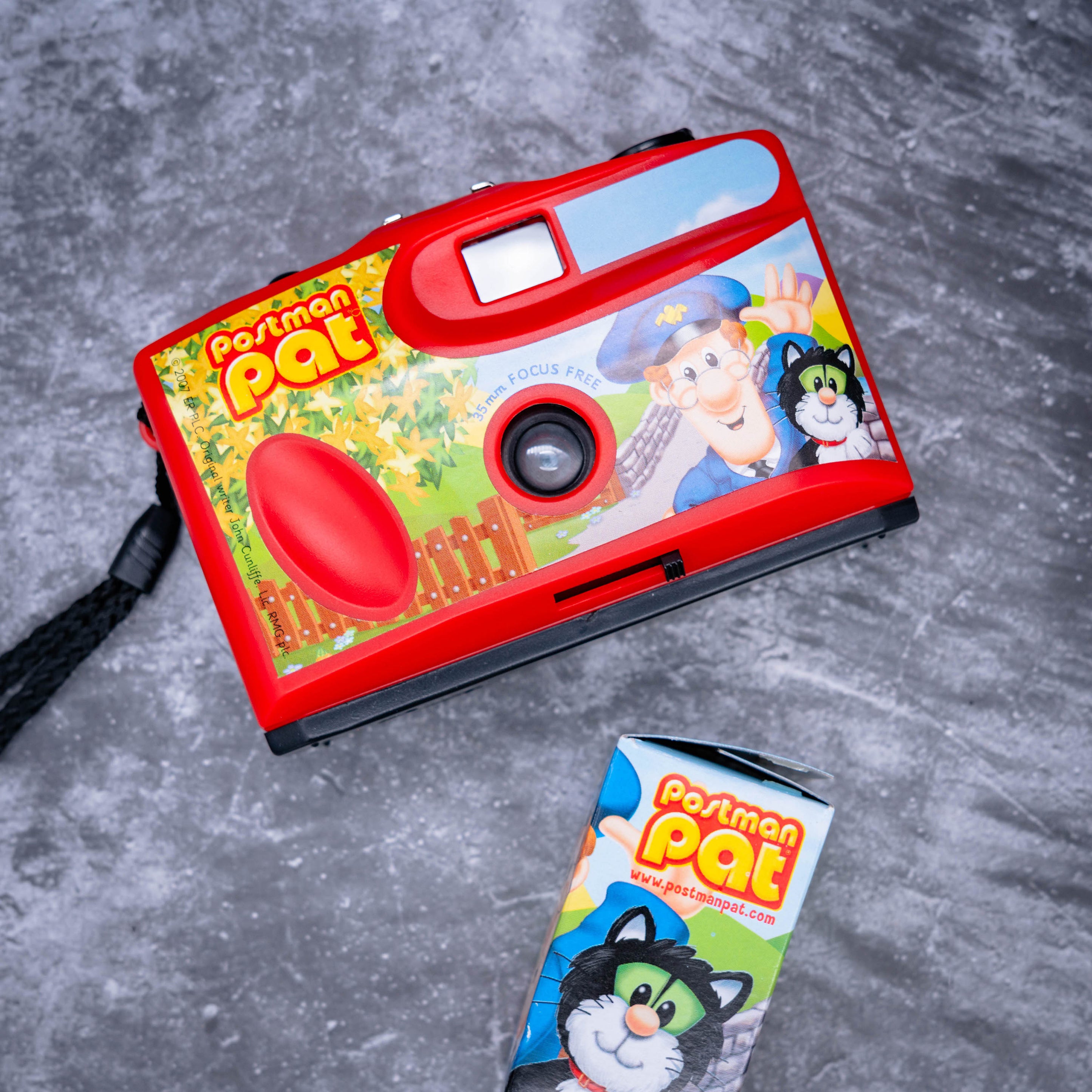 Novelty Film Camera | Postman Pat Point & Shoot | + Presentation Box ...